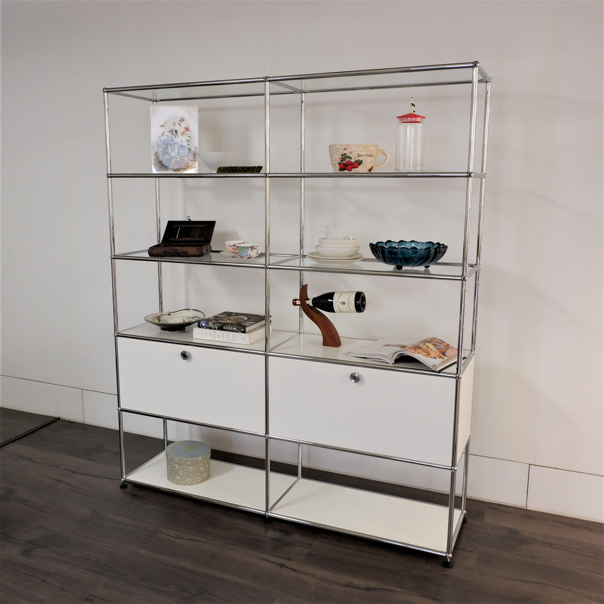 USM Glass Cabinet – KKLC Lifestyle